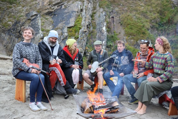 JULES AND GREG S2 – Welcome to the virtual home of Solus Productions